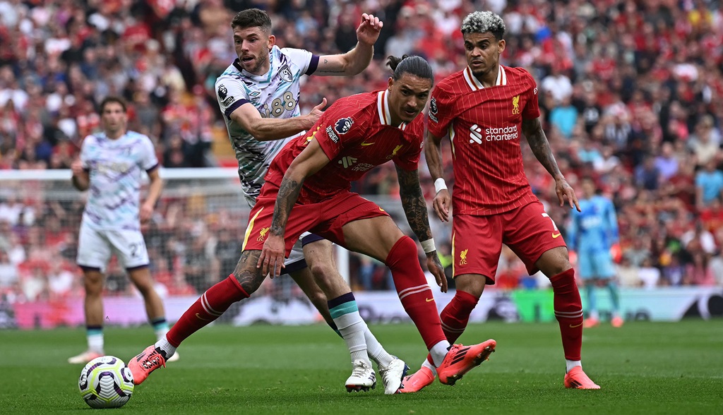 Diaz fires Liverpool top of Premier League, Spurs bounce back - Jamaica ...