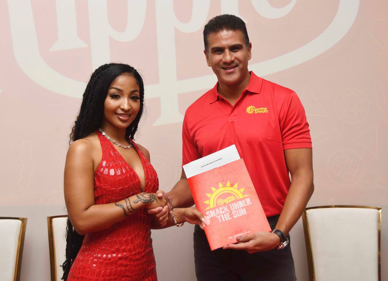 Shenseea and son Rajeiro are Sunshine Snacks’ new ambassadors - Jamaica ...