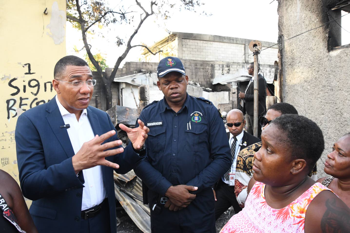 Bellrock arsonist still on the run - Jamaica Observer