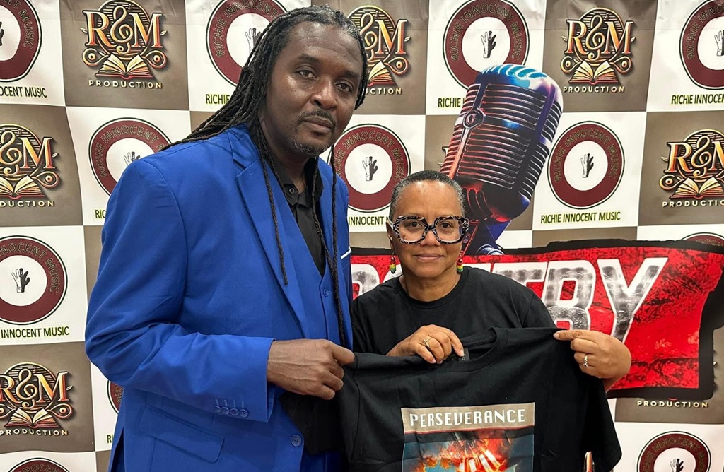 Echoes of Expression takes spotlight - Jamaica Observer
