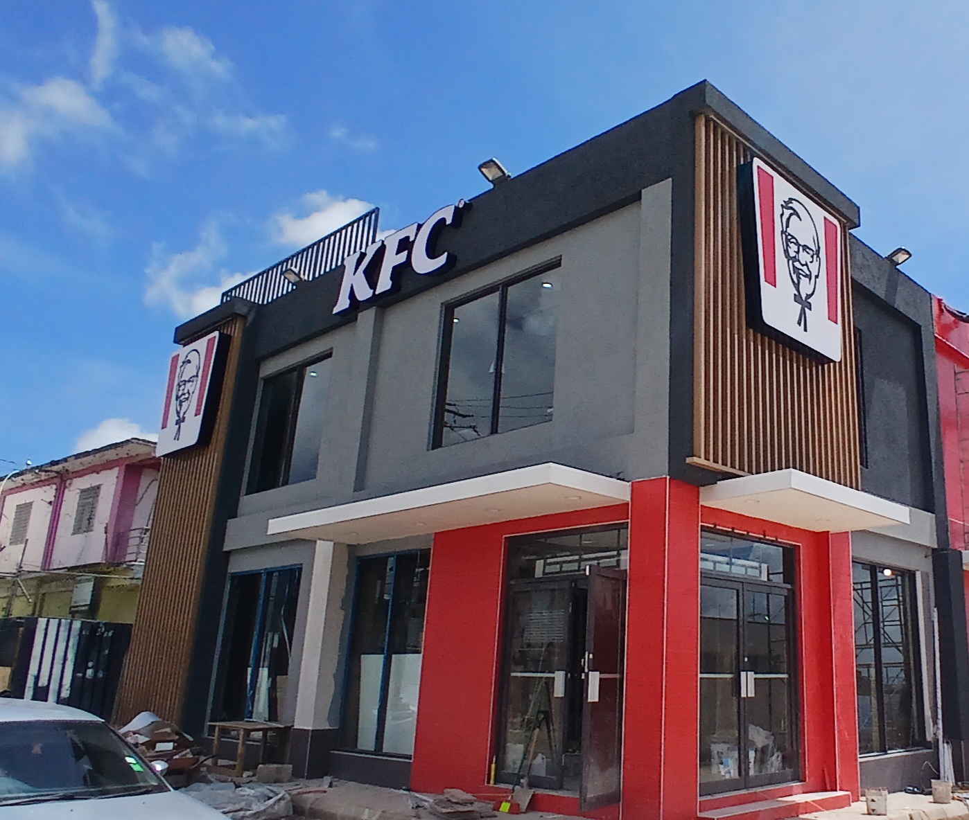 KFC Jamaica seeks to clarify construction issues in Christiana ...