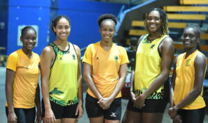 Sunshine Girls stage final training session before departing for ...