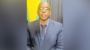 Glowing tributes for retiring CEO of Trelawny Municipal Corporation ...