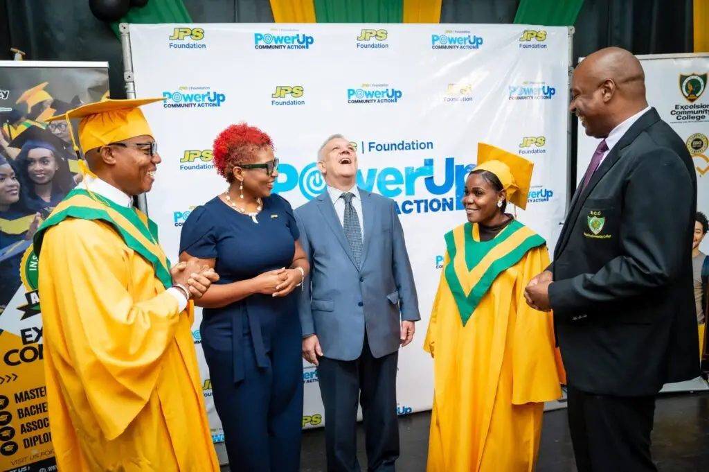 JPS Foundation grants second chancesInner-city residents laud their ...