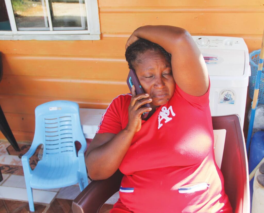 Pushed under a bus, crushed to death - Jamaica Observer