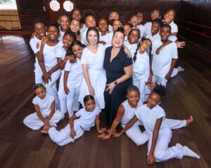 Tessanne Chin drops new single for Christmas - Jamaica Observer