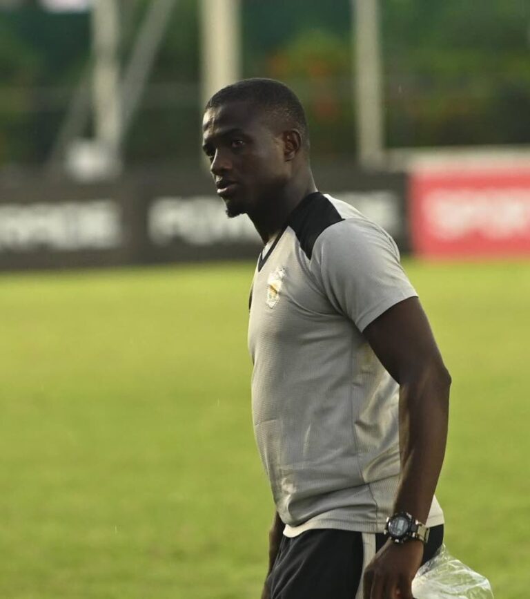 Garvey Maceo, KC battle for all-island schoolboy football supremacy ...