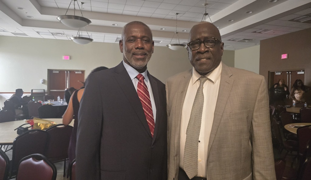 Five honoured at fundraising dinner for Godfrey Stewart High School ...