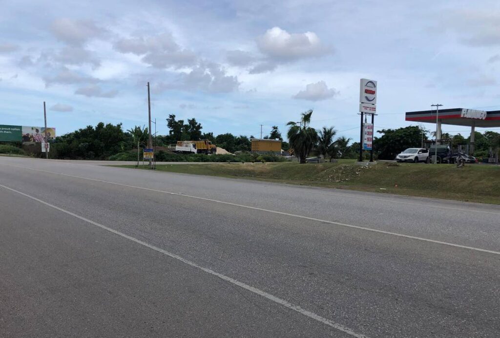 Construction workers mourn passing of female worker mowed down by ...