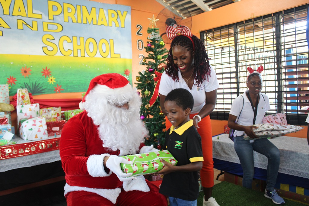 PHOTOS: PACKAL spreads holiday cheer at Port Royal Primary and Infant ...