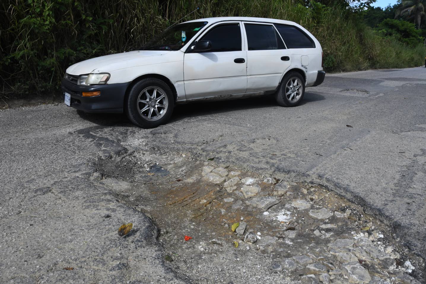 Bad drivers vs bad roads - Jamaica Observer