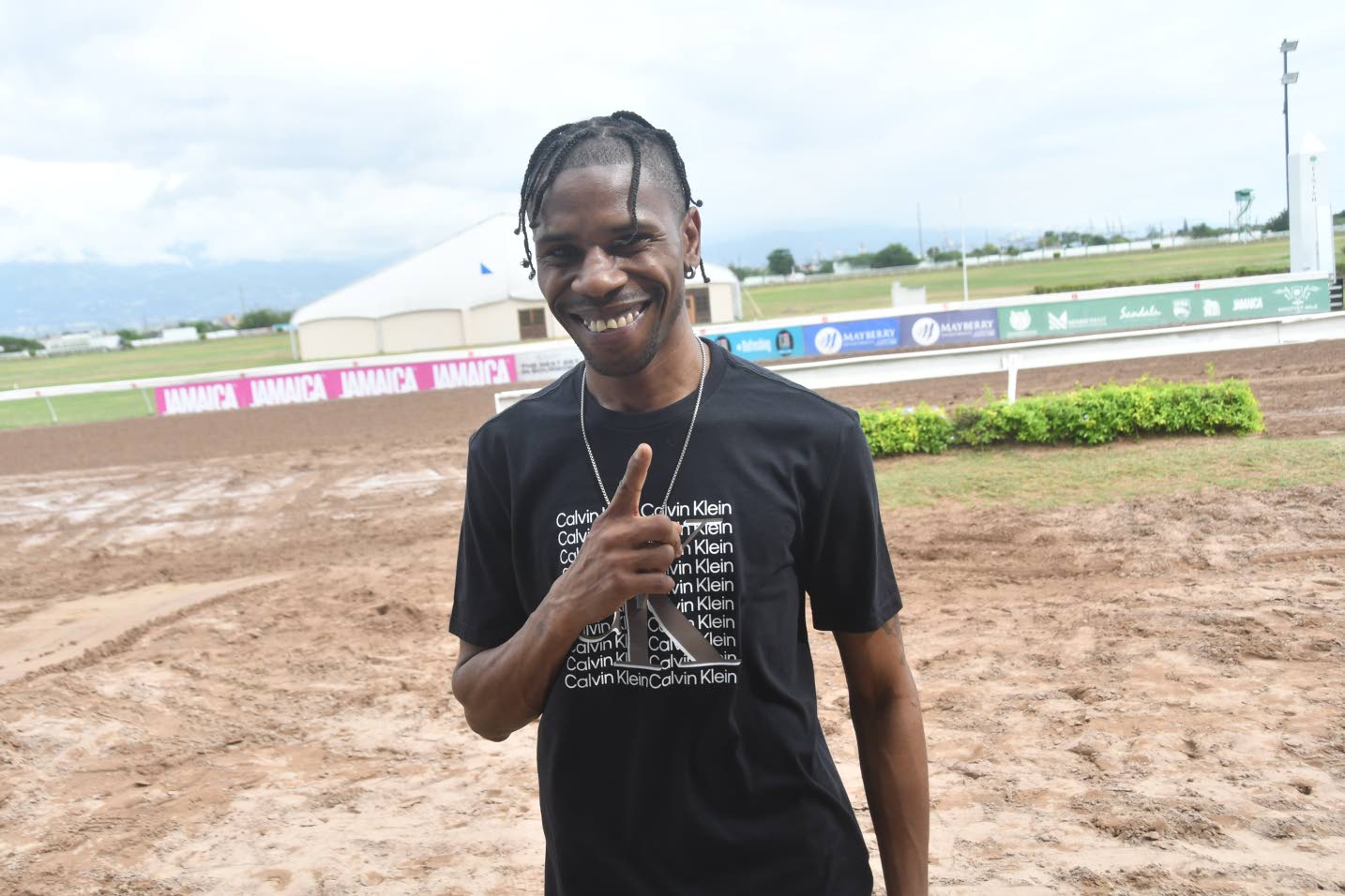 Jamaican jockey Orlando Foster flying the flag high in Canada - Jamaica ...