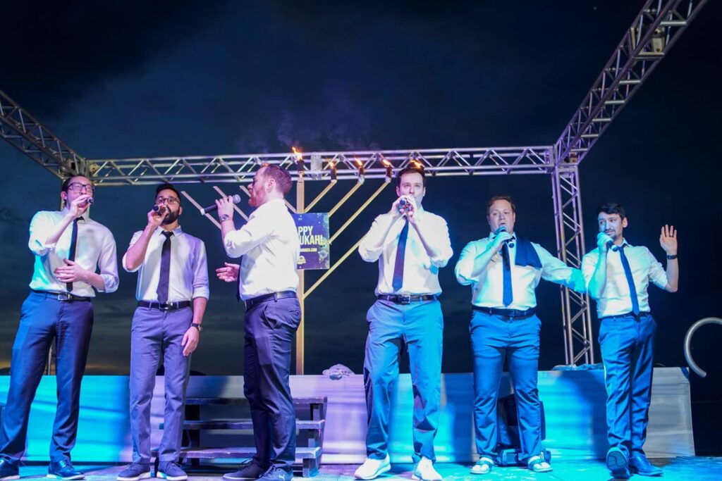 Maccabeats ‘light up’ Negril’s 7-mile beach - Jamaica Observer