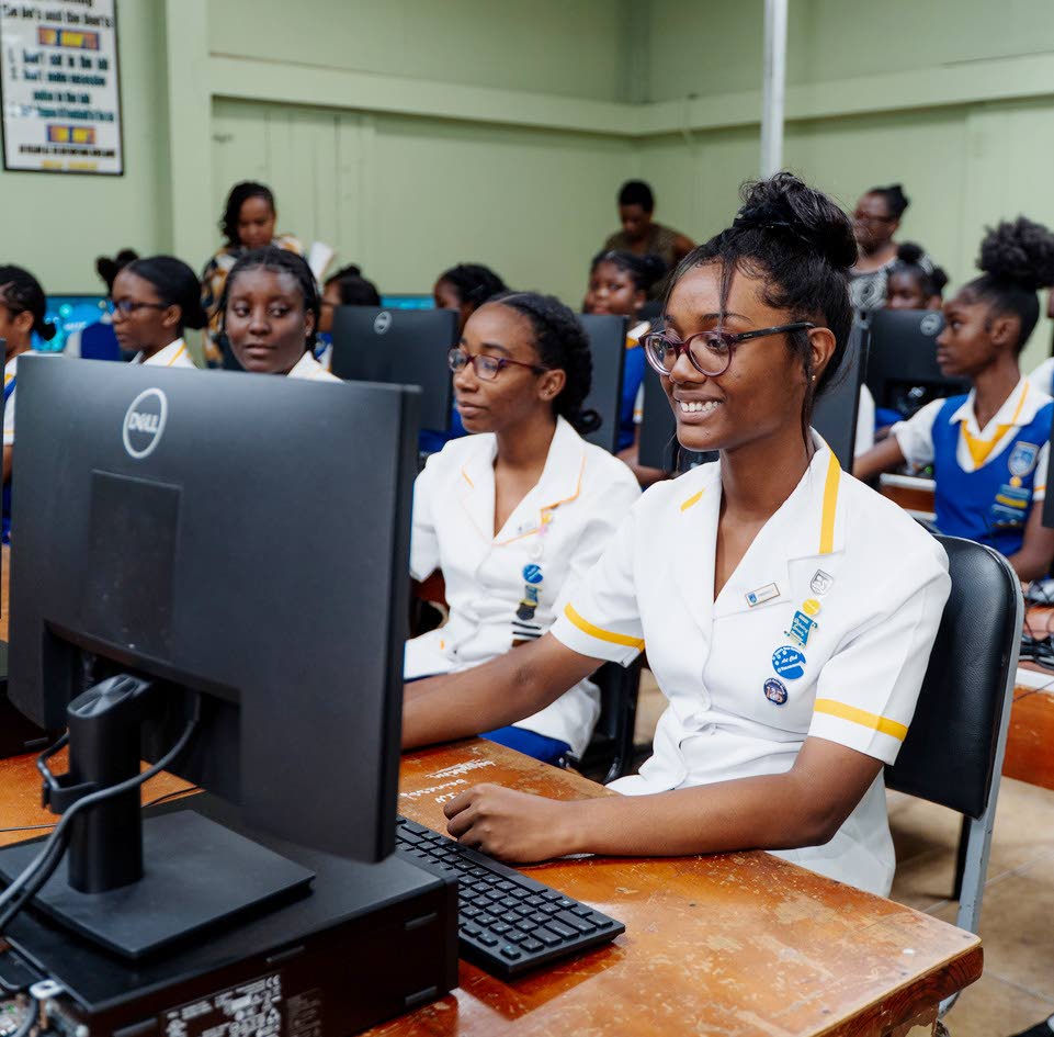 OEC revs up capacity for e-testing in Jamaican schools - Jamaica Observer
