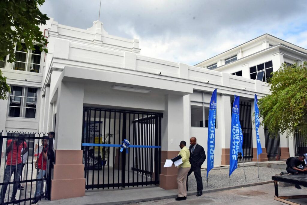 WATCH: Dr Marcia Roye- From ‘teaching’ the bush to college professor ...