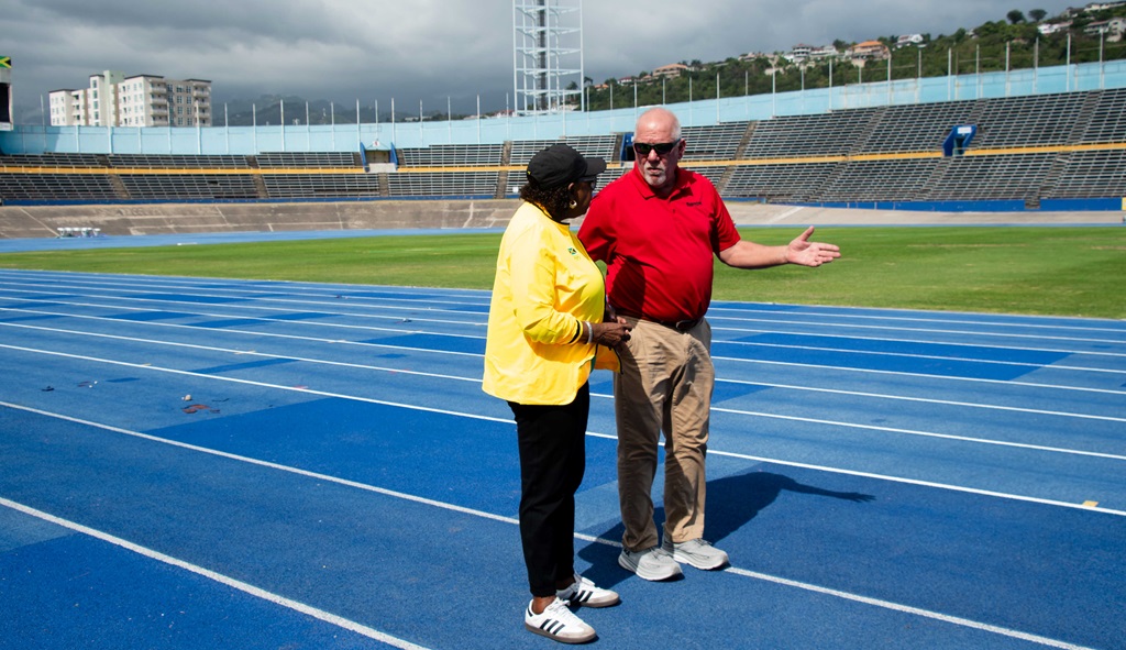Maxi Priest recalls working with the late Roberta Flack - Jamaica Observer