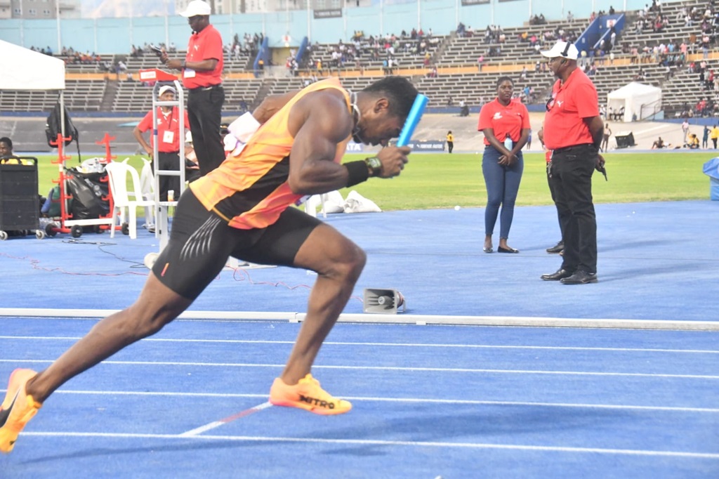 Dynamic win men's 4x100m, Sprintec women set world lead at Gibson ...