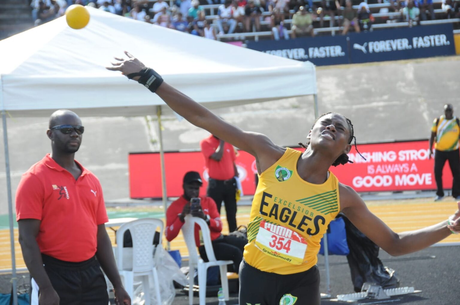 #Champs2025: Excelsior's Kimeka Smith wins girls’ Class 1 shot put ...