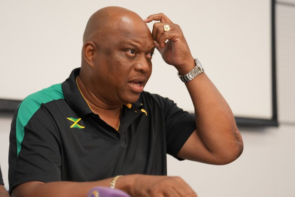 Coach Wilson endorses mixed 4x400m at Indoor Championships - Jamaica ...