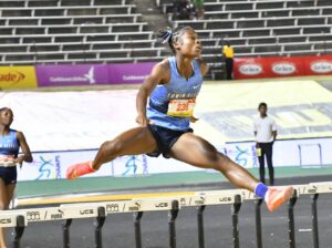 #Champs2026: 2025 medallists return to girls Open 400m hurdles final ...
