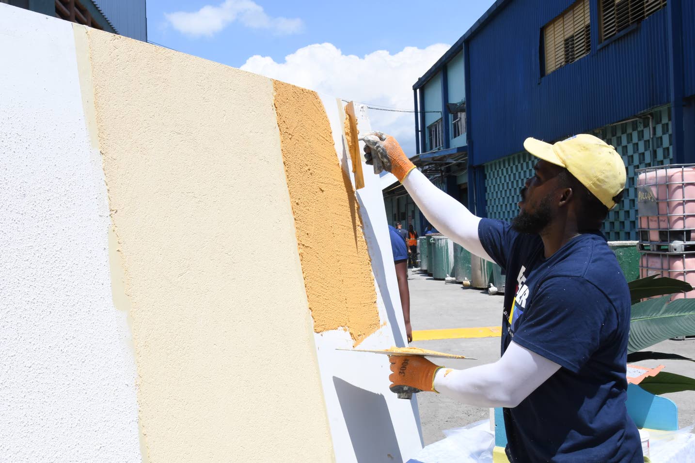 Berger Paints boosts trowel-On production - Jamaica Observer