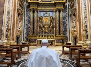 Recovering pope out and about again at favourite Rome Basilica ...