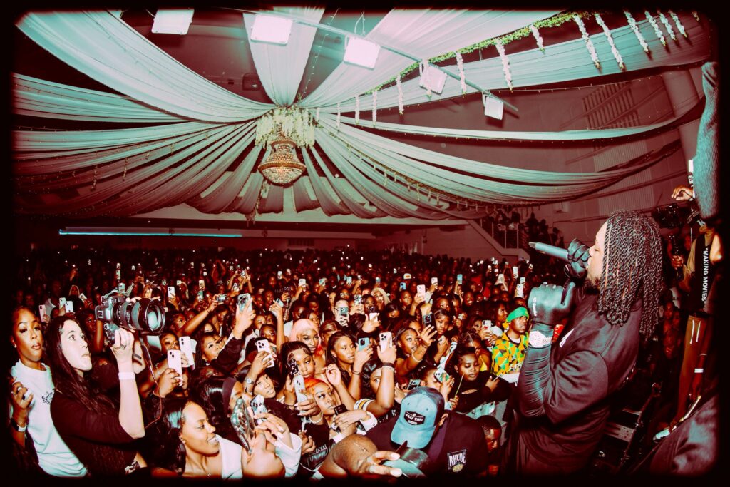 Malie Donn zooms into London with powerful V6 performance - Jamaica ...