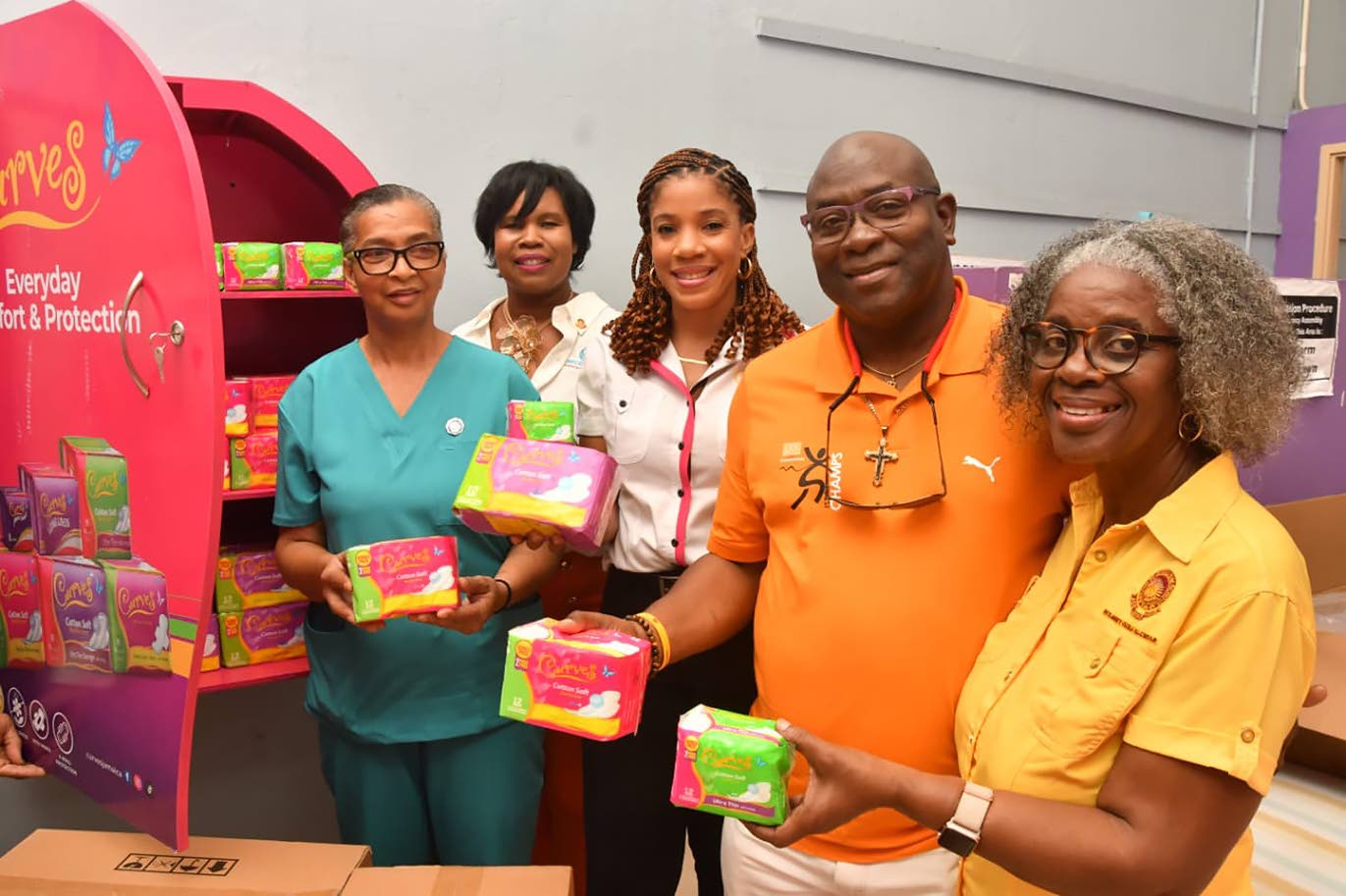 LASCO, Corporate Club Advertising donate to Wolmers - Jamaica Observer