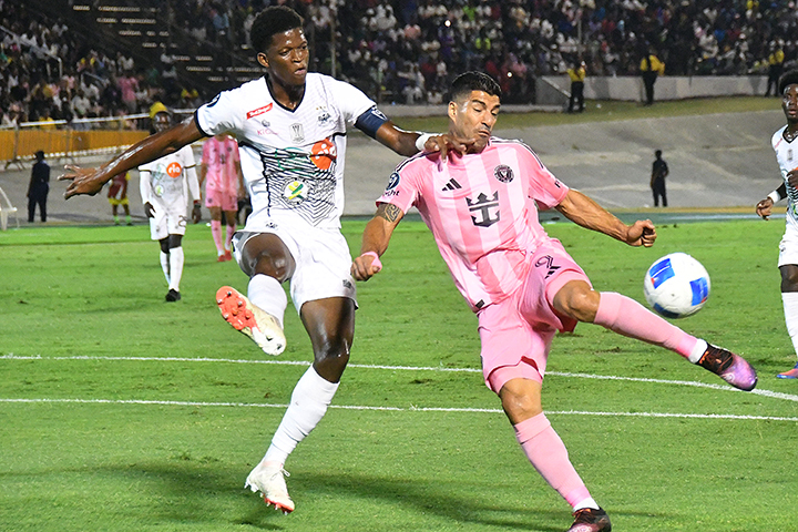 Race heats up as European clubs eye Jamaican defender King - Jamaica ...