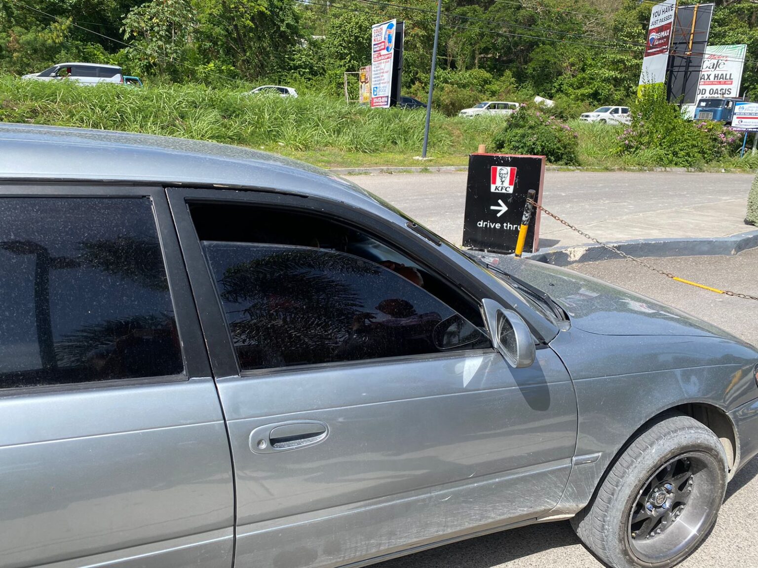 Chicken frenzy: Jamaicans flock KFC locations for 50th anniversary deal ...