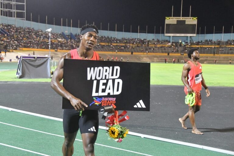 Racers Grand Prix: Levell sends warning with big 200m win - Jamaica Observer