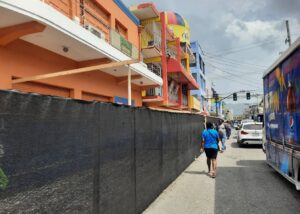 MoBay vendors happy with effort to reduce dust nuisance - Jamaica Observer