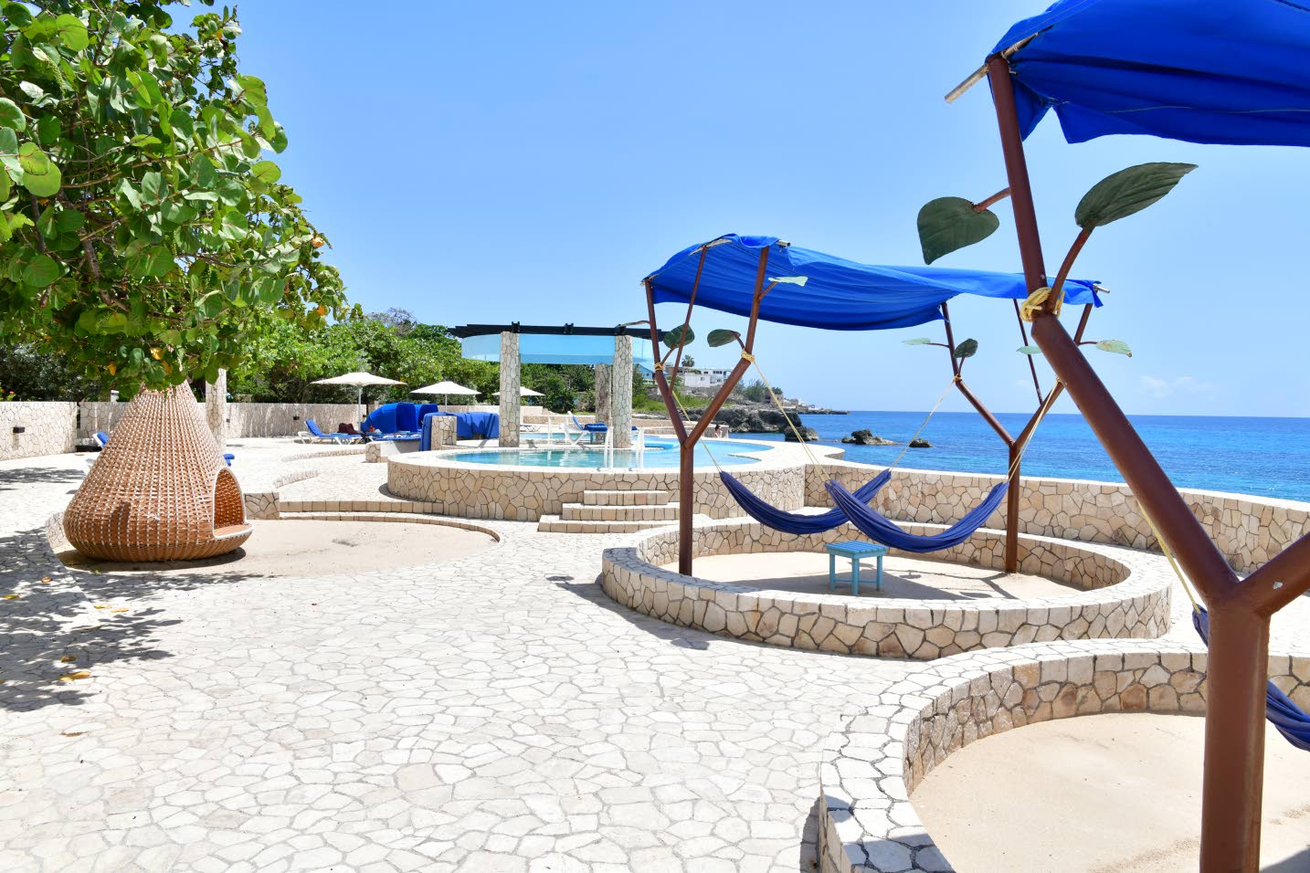 A Taste of Paradise: The Blue Mahoe Restaurant in Negril - Jamaica Observer
