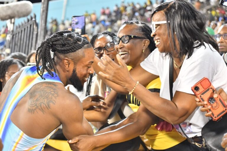 Racers Grand Prix: Kishane Thompson clocks 9.88 to win 100m - Jamaica ...