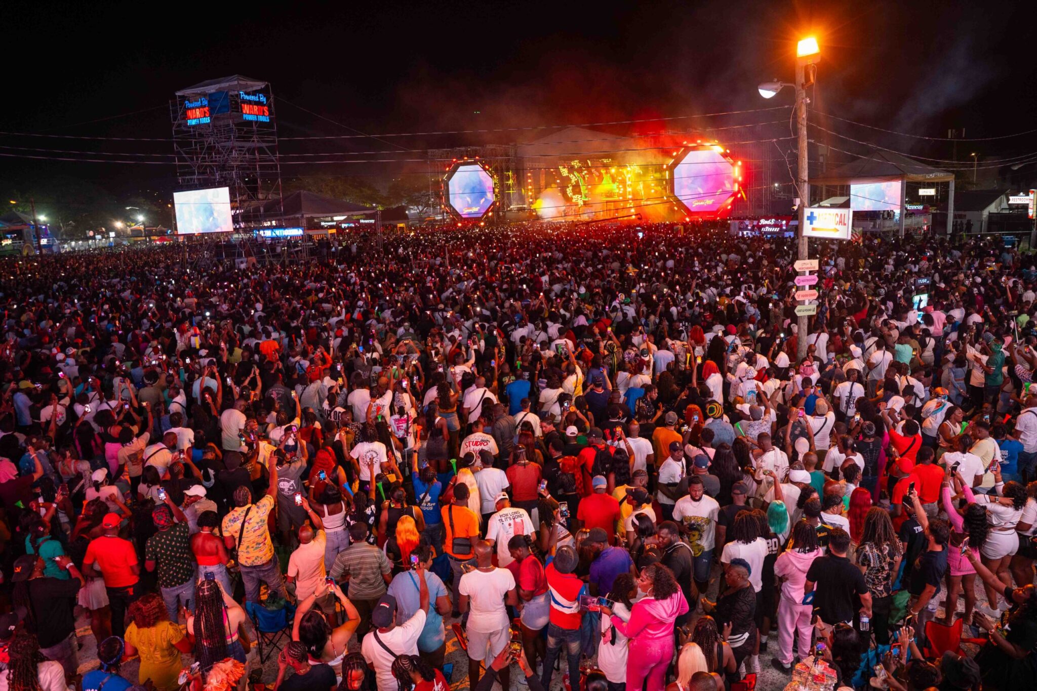 Vibes, flavour and dancehall light up Reggae Sumfest Festival Night 1 ...