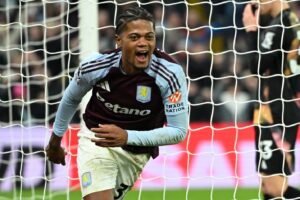 Leon Bailey back at Villa, recalled from loan at Roma - Jamaica Observer