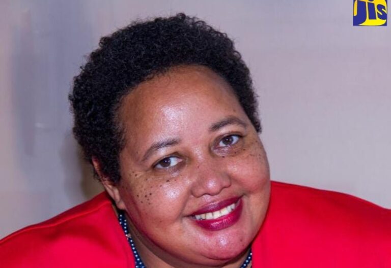 Chicken frenzy: Jamaicans flock KFC locations for 50th anniversary deal ...