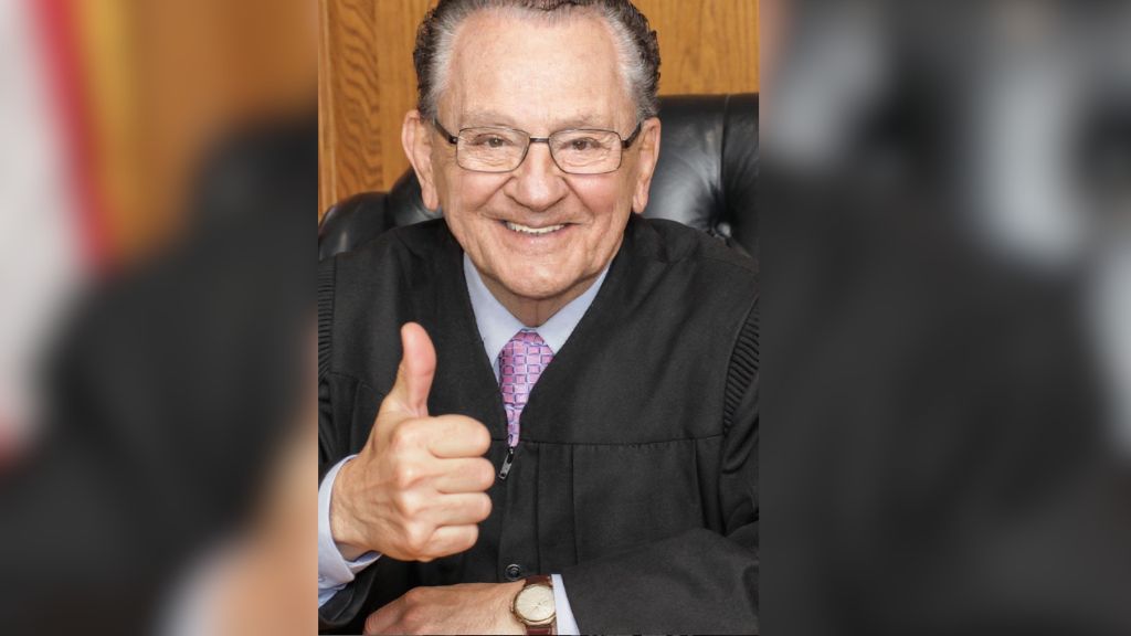 ‘Caught in Providence’ Judge Frank Caprio dead at 88 - Jamaica Observer