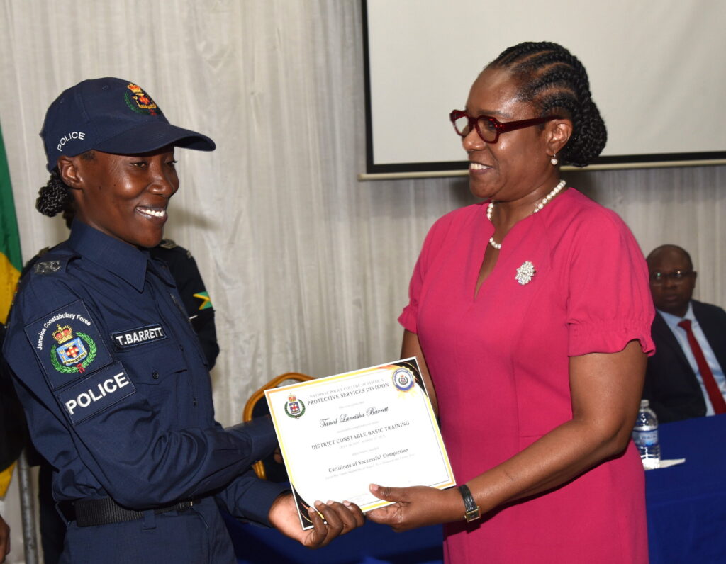 33 district constables complete protective services training course ...