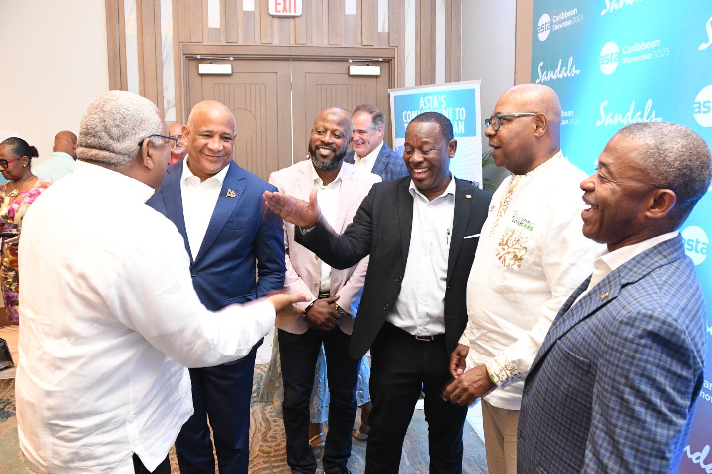 300 American travel advisors experience lush, virginal south coast ...