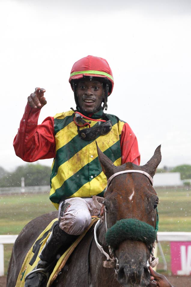 Nunes continues to make history - Jamaica Observer