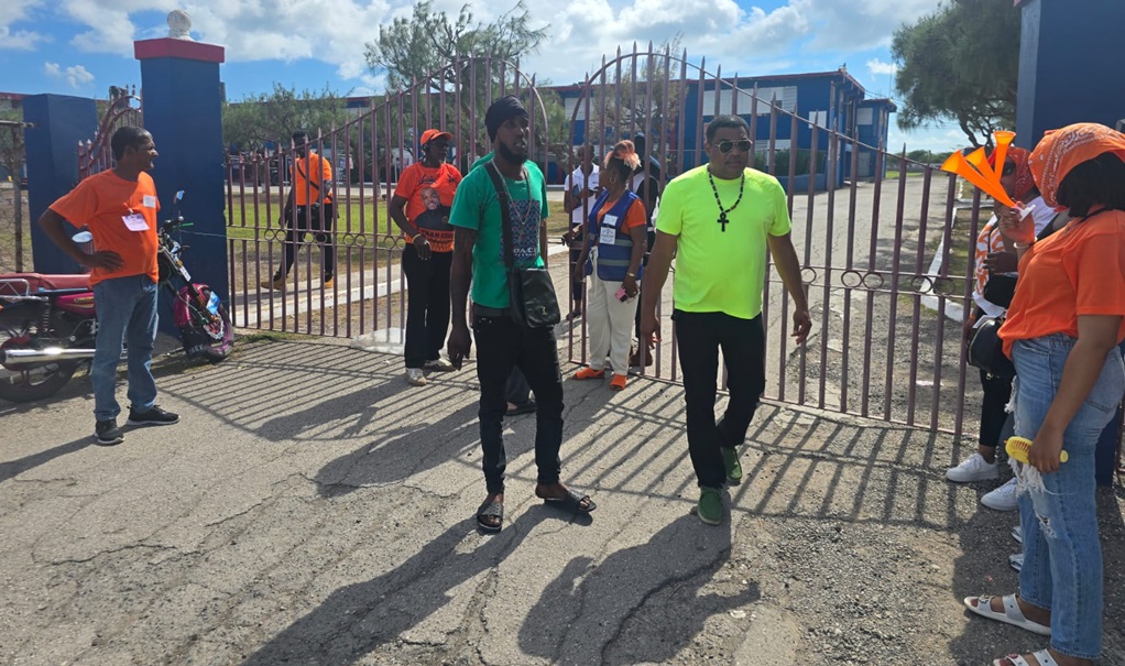 WATCH: High energy for final JLP mass rally in Spanish Town - Jamaica ...