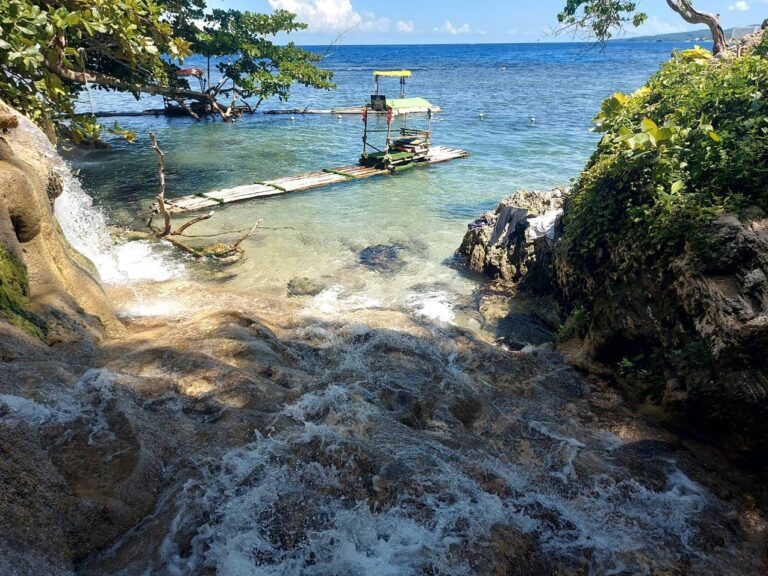 BOJ holds rate at 5.75%; vigilant against imported inflation threat ...