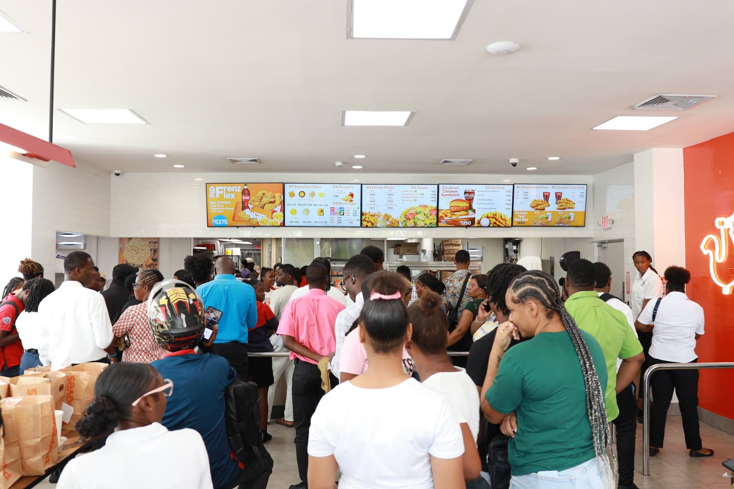 Popeyes Brings Flavour & Draws Crowds for HALF-PRICE DAY - Jamaica Observer