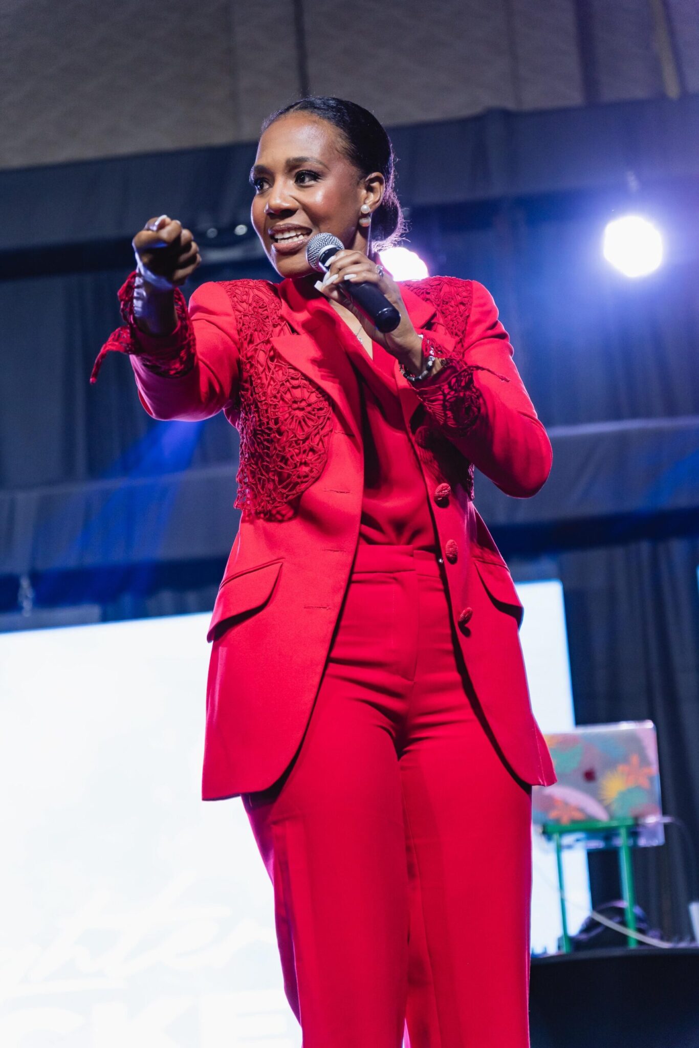 400 females share in women’s empowerment conference - Jamaica Observer
