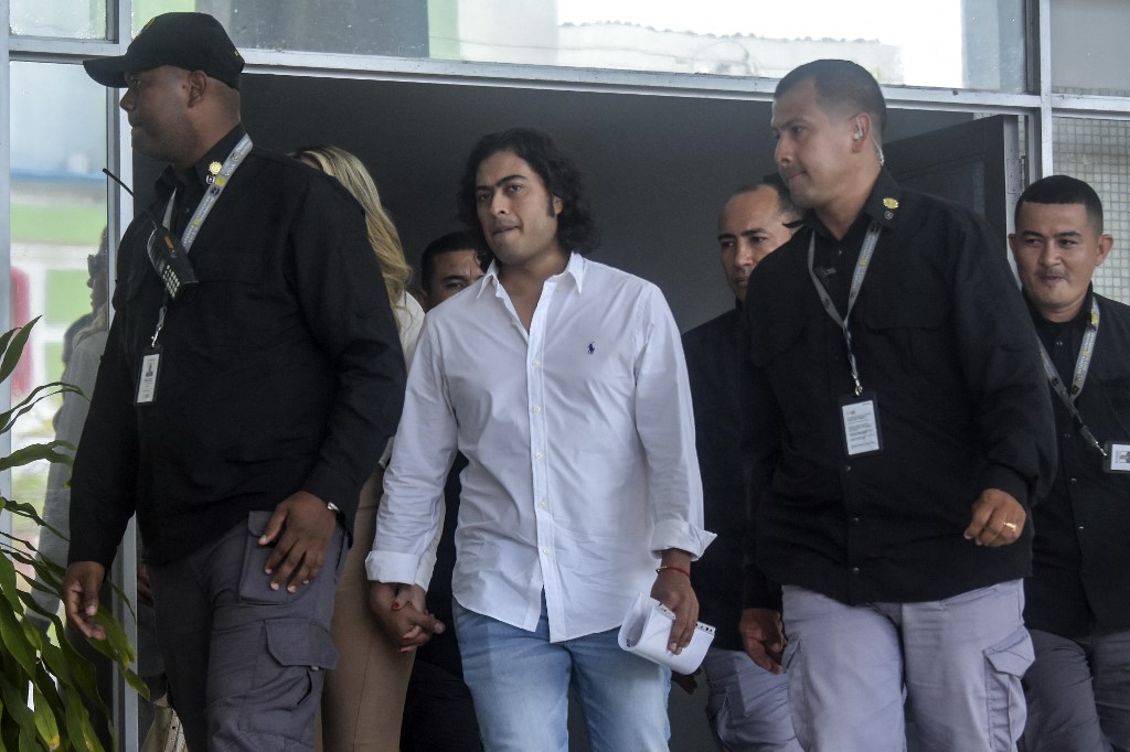 Colombian president's son indicted on corruption charges - Jamaica Observer