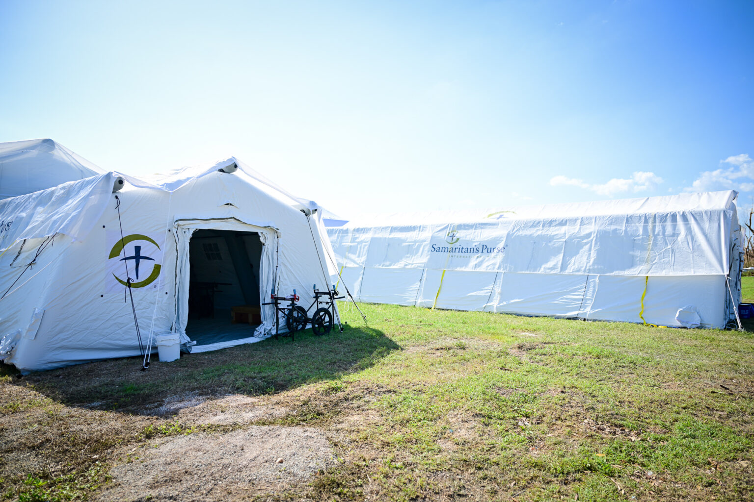 Emergency field hospital established in Black River - Jamaica Observer