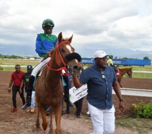 Freemantle scores 300th win as retirement looms - Jamaica Observer