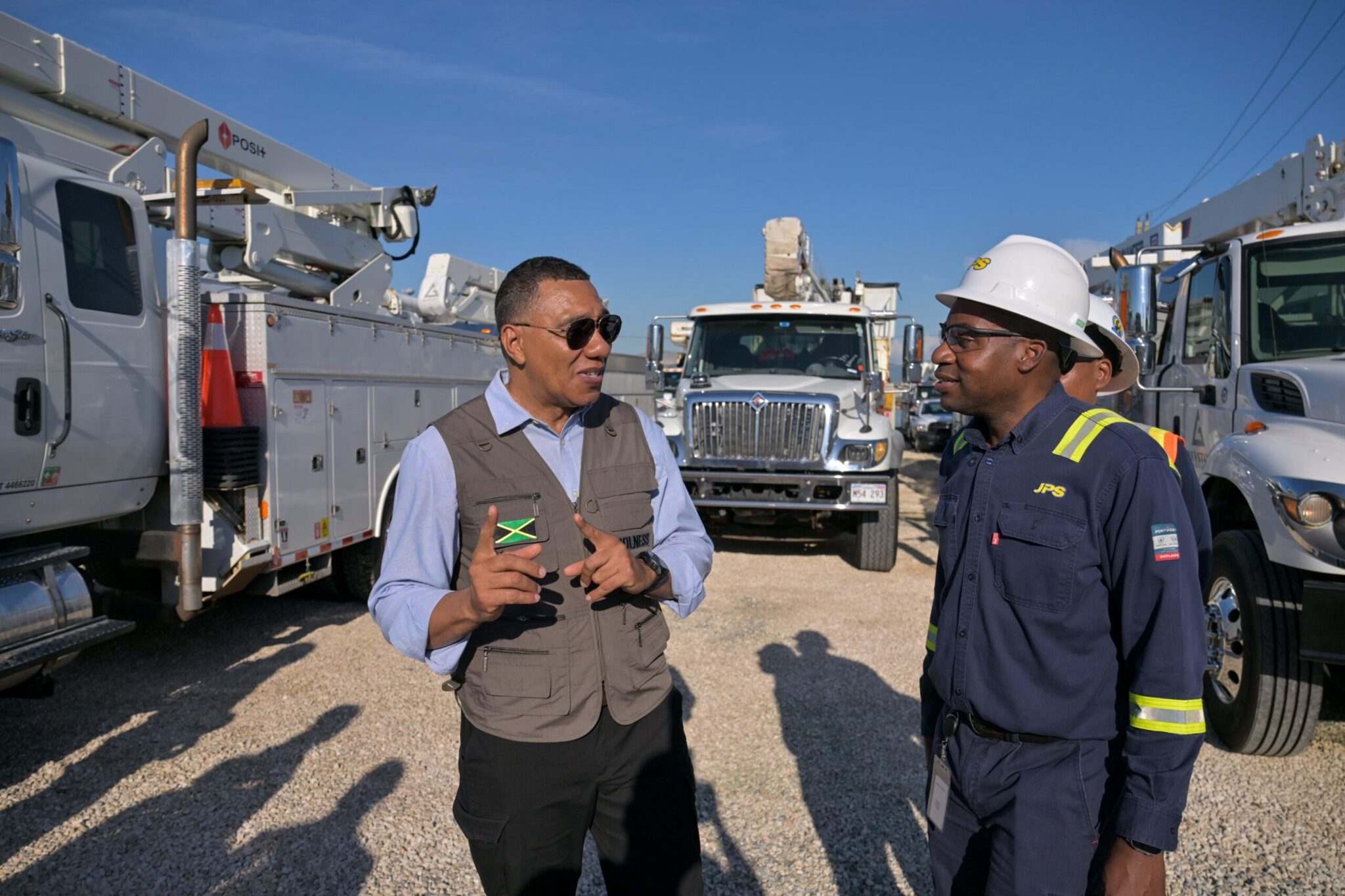 JPS dispatches more vehicles, linesmen - Jamaica Observer