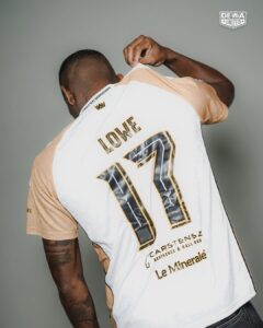 Reggae Boy Damion Lowe signs with Dewa United FC in Indonesia - Jamaica ...